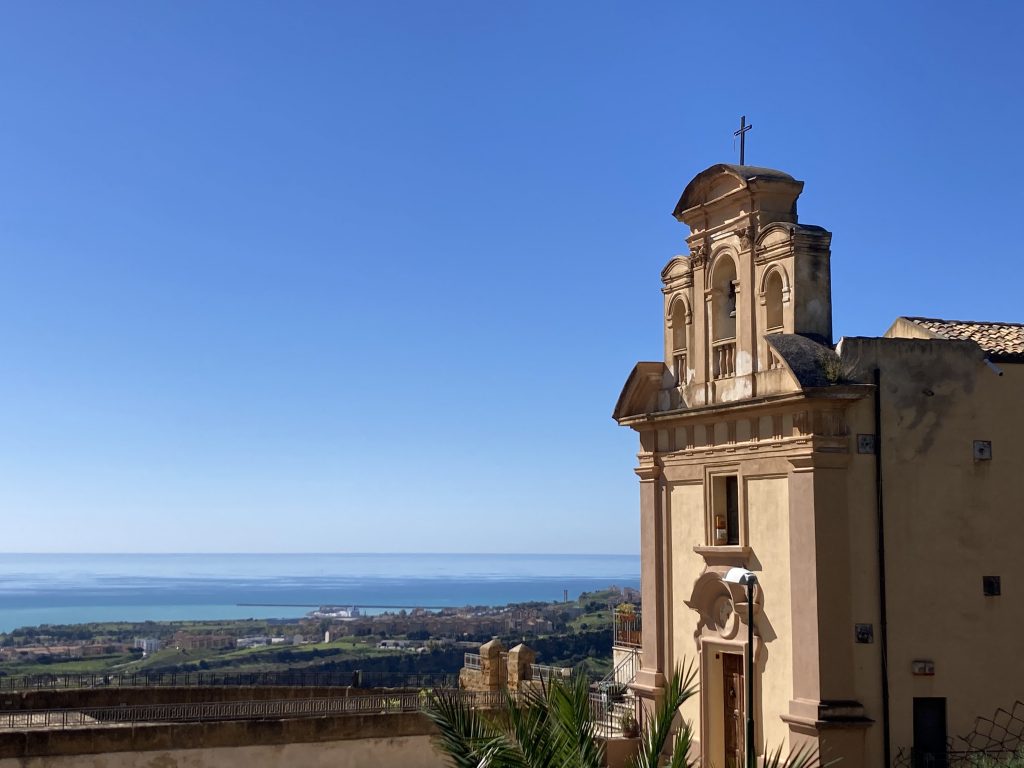Tra i vicoli del centro storico di Agrigento - GrandangoloAgrigento