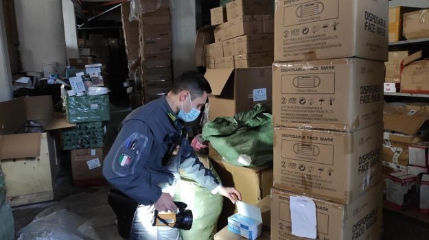 Oltre 6milioni di merce pericolosa: maxi sequestro della Guardia di ...