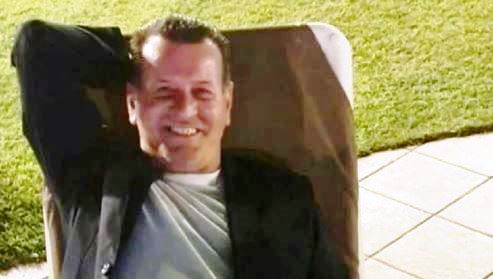 Morto vigile del fuoco dopo essere stato travolto da auto ...