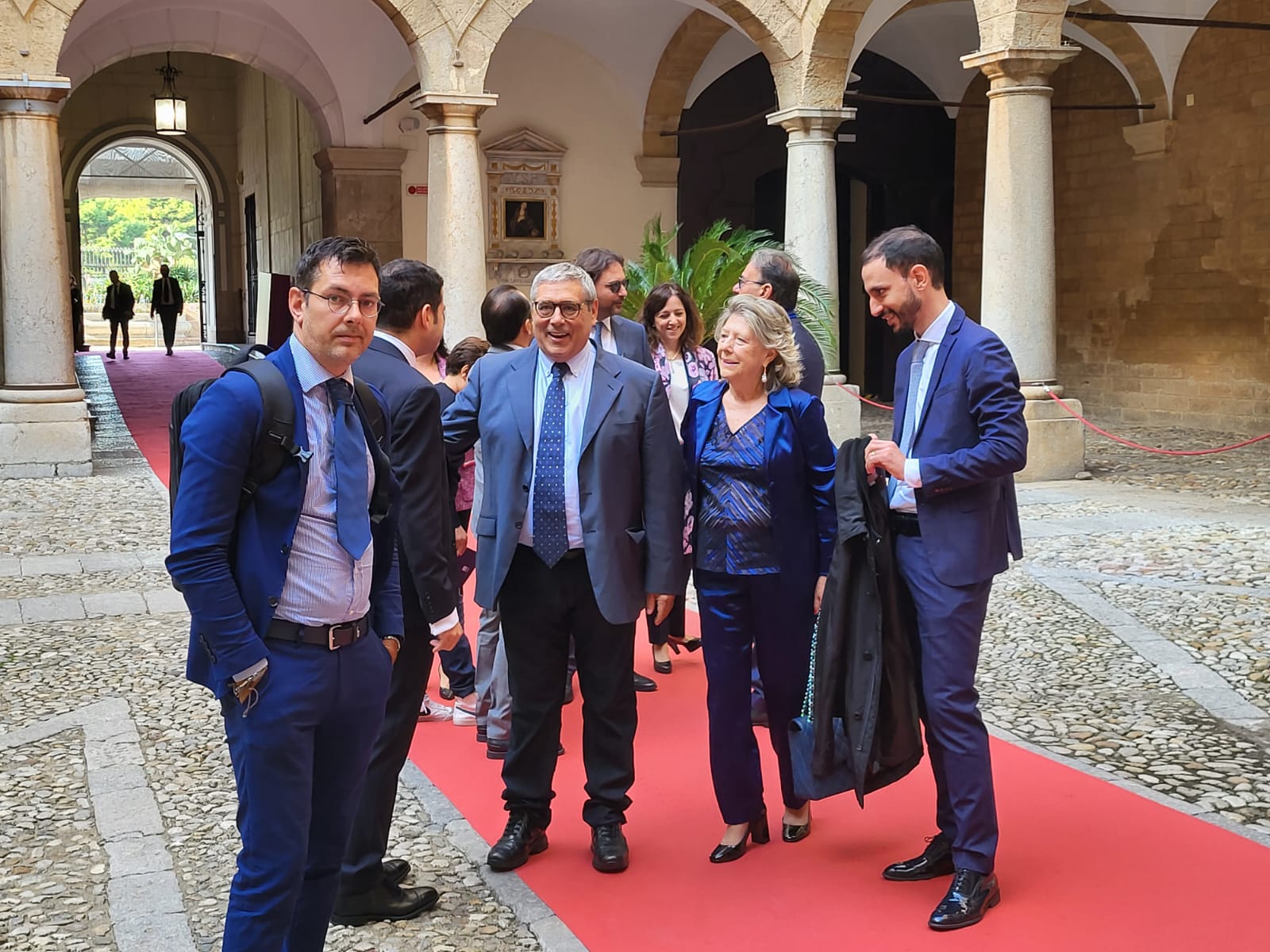 Ecco la nuova Assemblea Regionale Siciliana, al via legislatura: 8 i ...