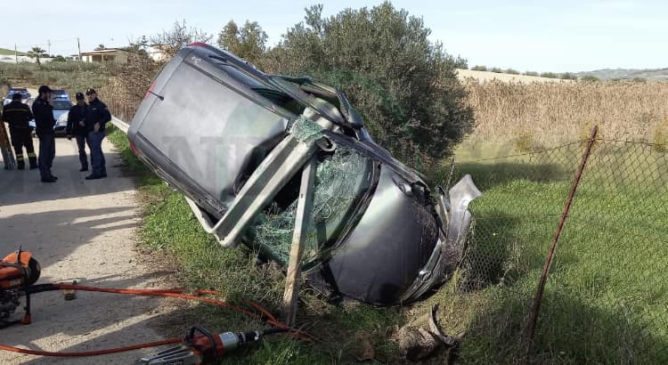 Auto si ribalta dopo schianto con guardrail a Punta Bianca, ferito conducente - GrandangoloAgrigento