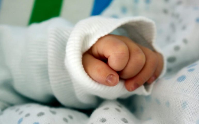 Neonato di tre mesi muore all'ospedale di Caltanissetta: accertamenti ...