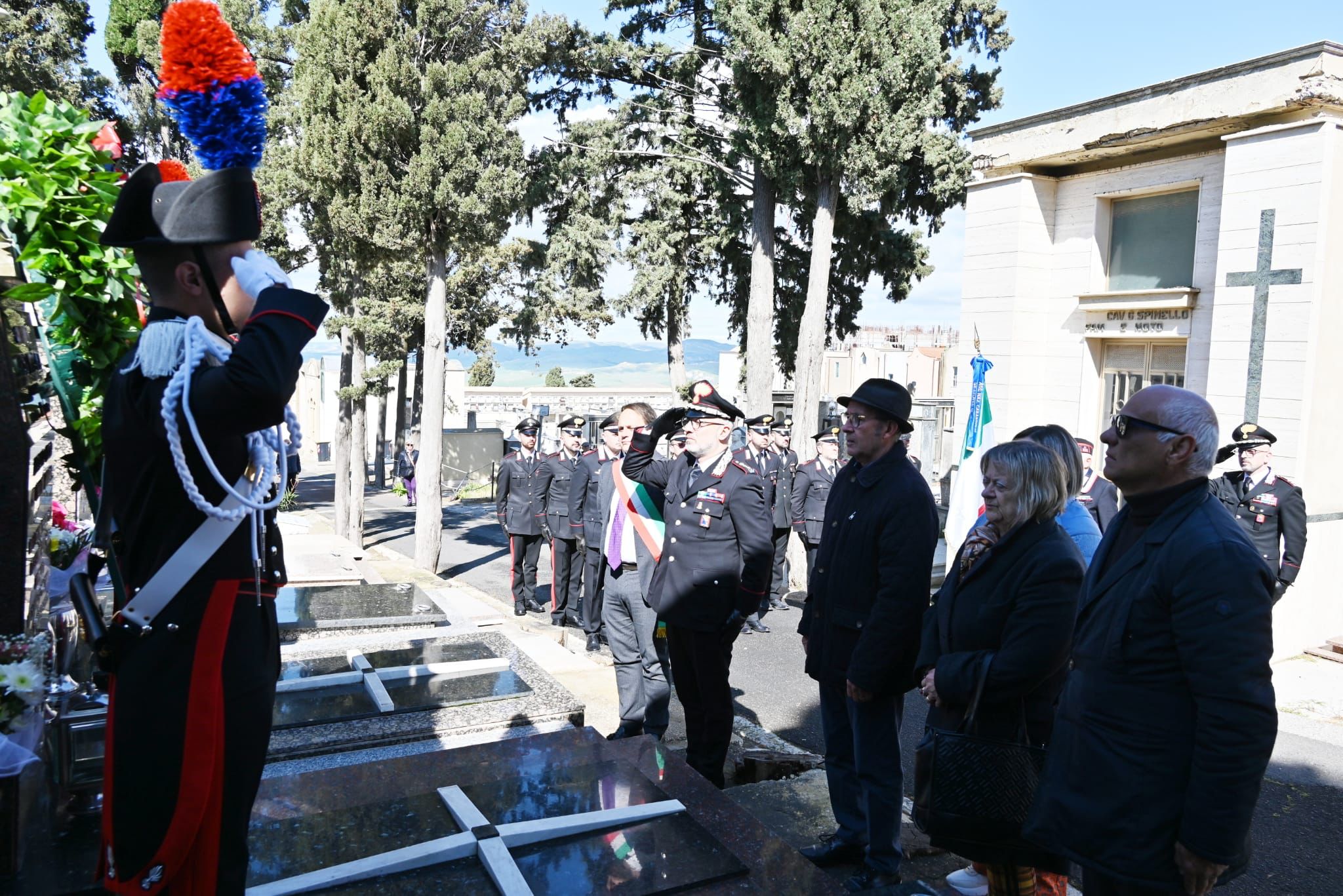 L’Arma dei carabinieri ricorda Vincenzo Caruso, ucciso in un conflitto ...
