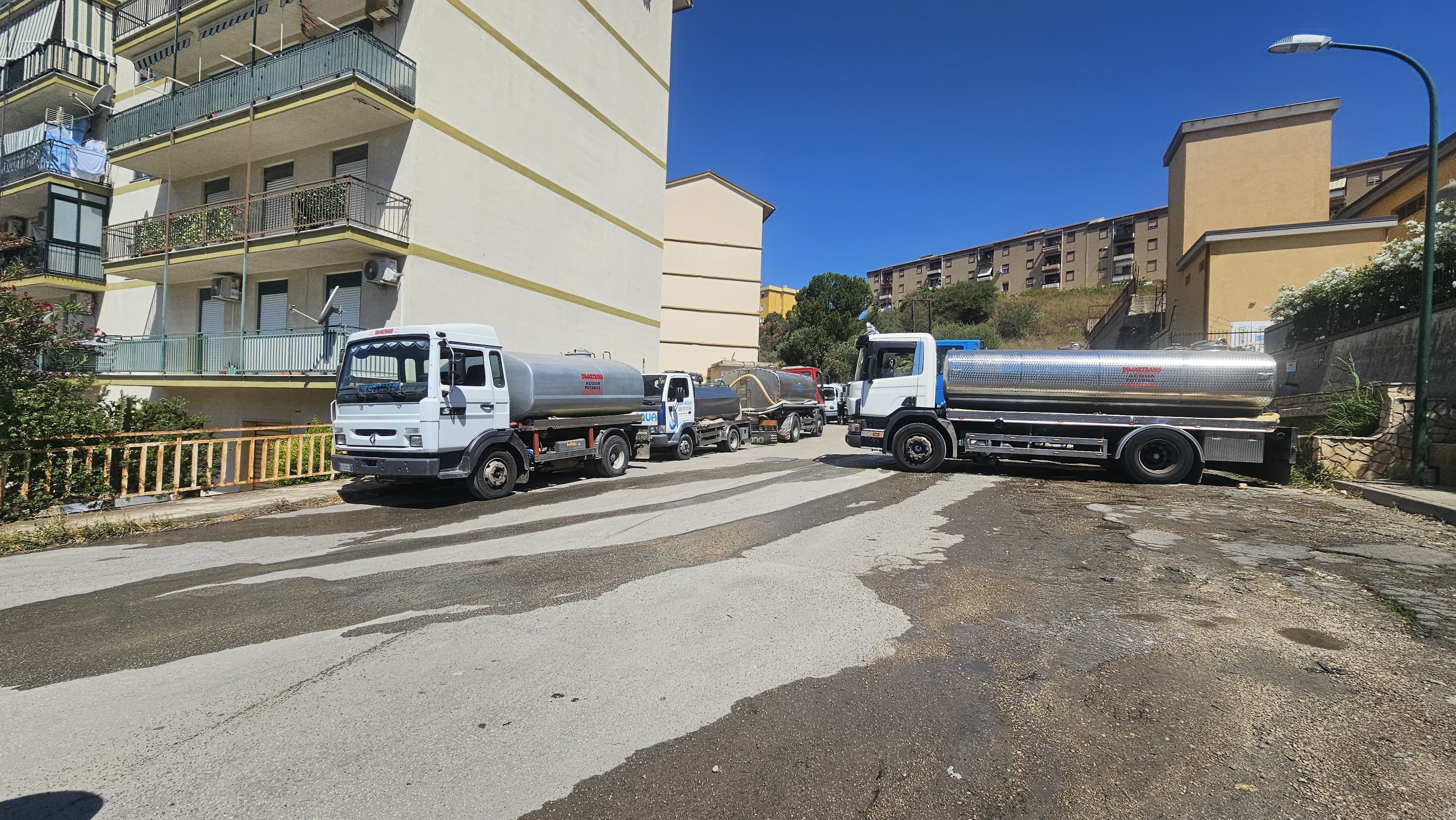 Gli autobottisti contro la nuova convenzione: “Non siamo dipendenti di ...