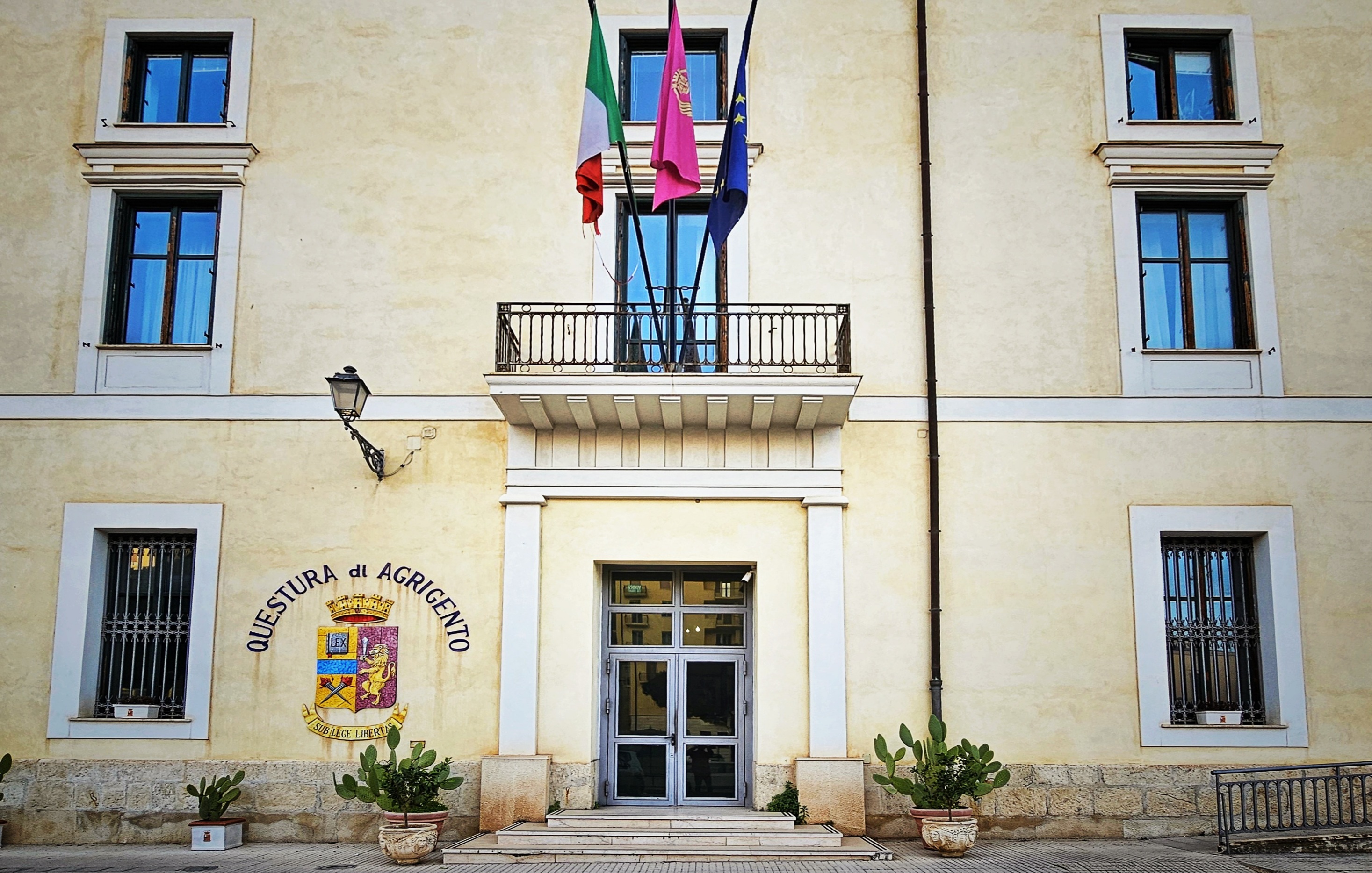 Serata danzante fuorilegge a Cattolica Eraclea: chiuso lido balnerare ...