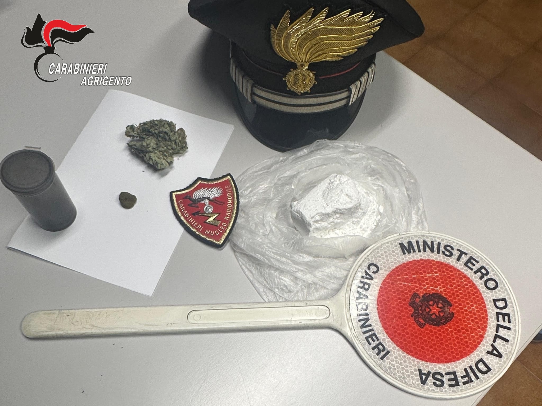 In auto con 100 grammi di cocaina, due arresti a Cammarata ...