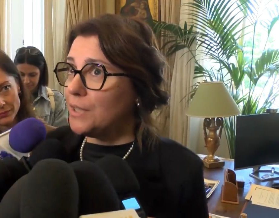 Femminicidio, la madre di Sara Campanella contro Vannacci: "Generale ...